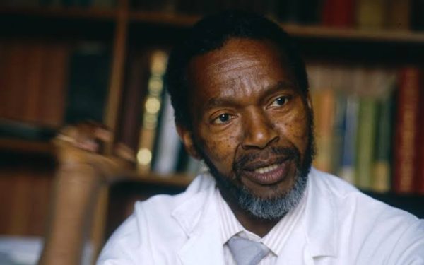 Biography of Dr. Nthato Motlana – Anti-Apartheid Leader and Father of ...